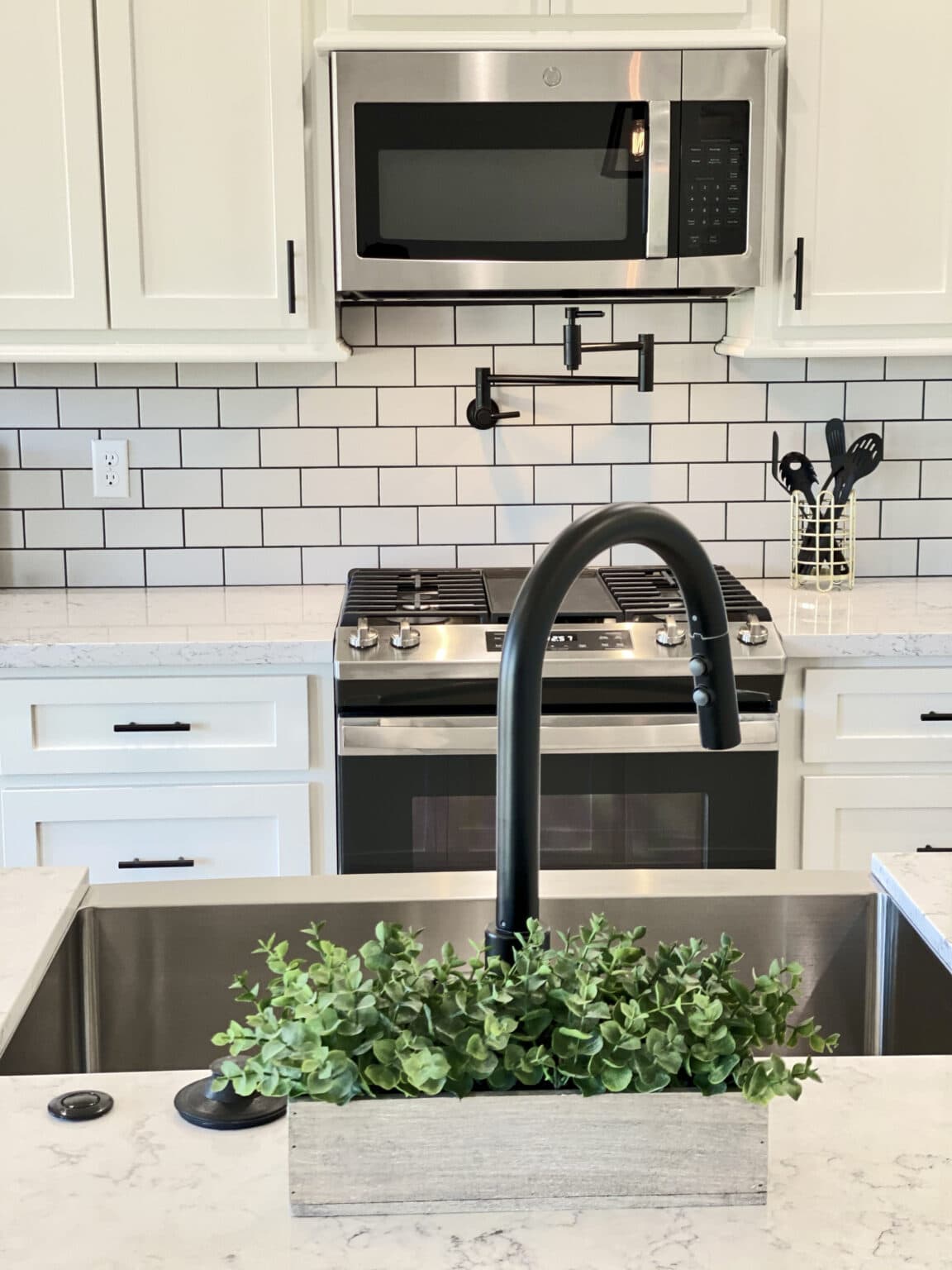 Get in Touch - Cornerstone Builders